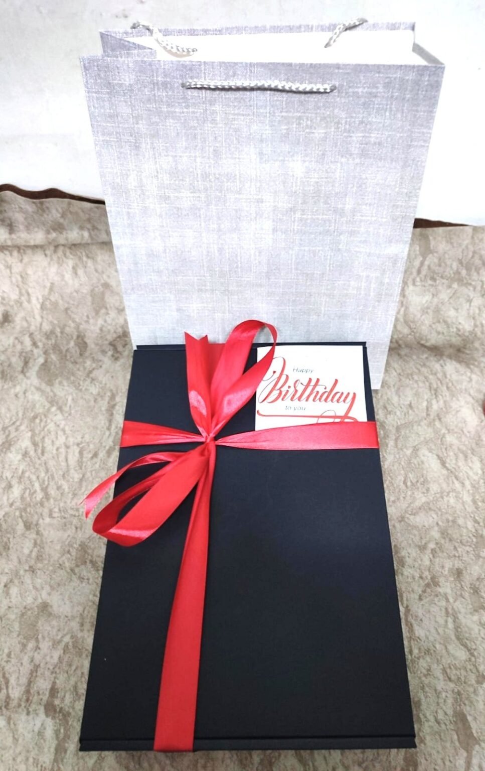 Toyota Mark X gift hamper - Dabi gift shop